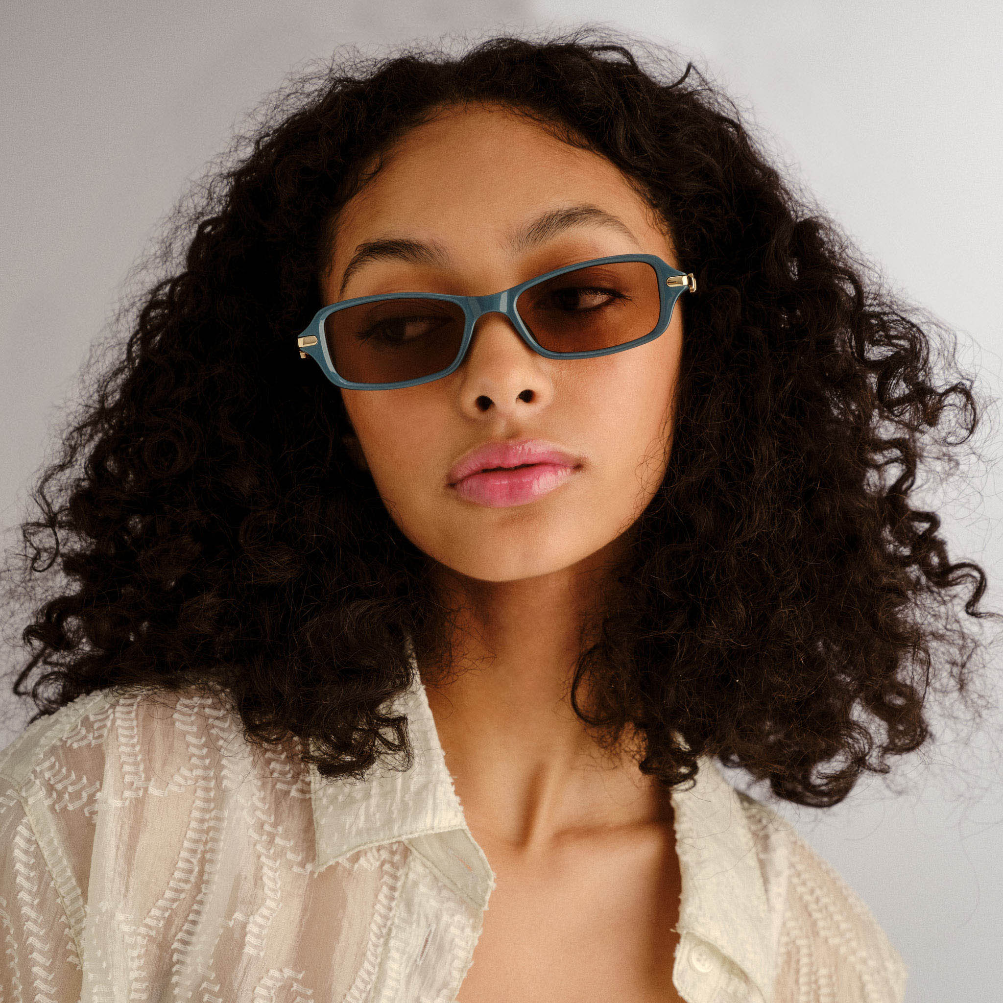 Bamboozler Black Female Rectangle Sunglasses | Le Specs