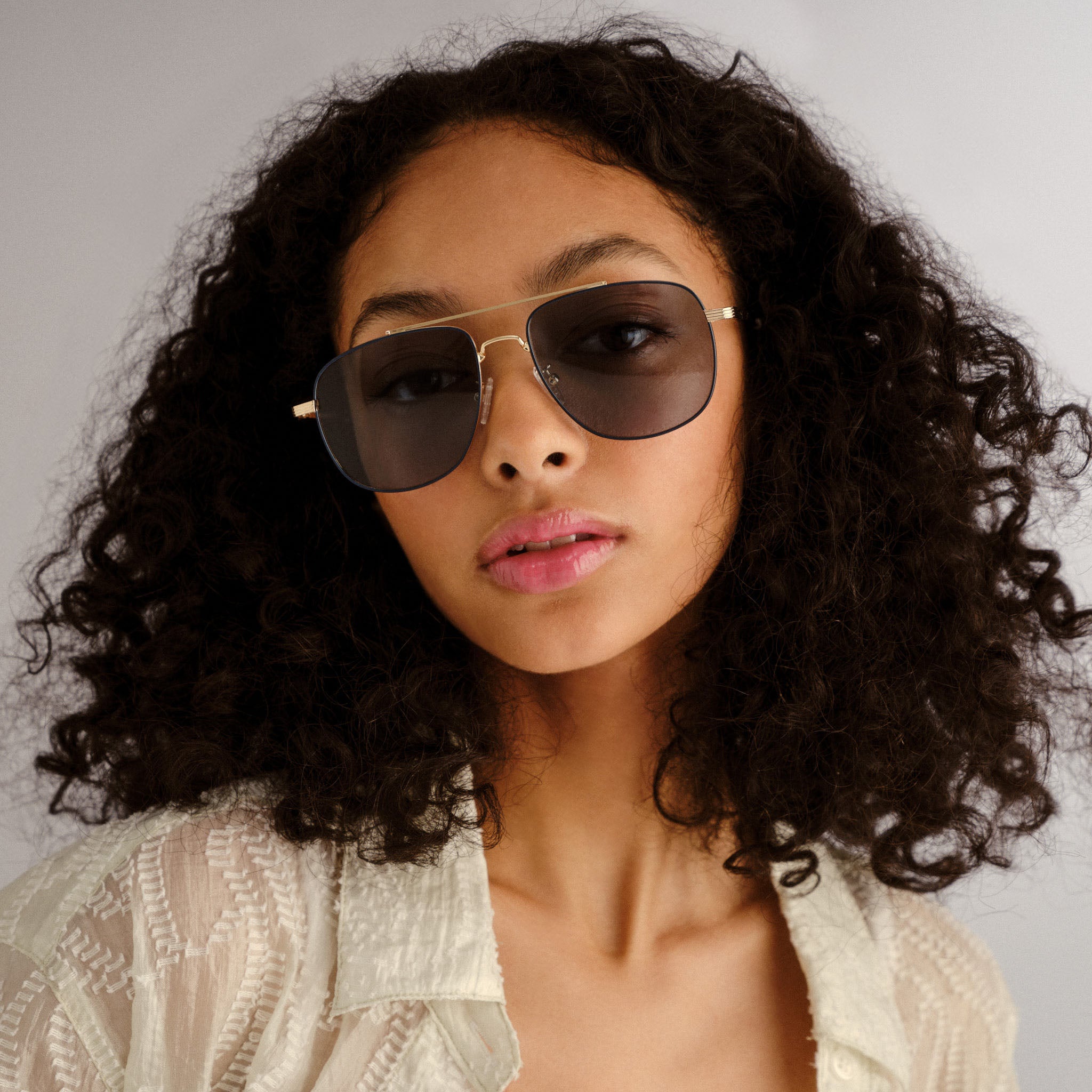 Hyperbole Gold Uni-Sex Shield Sunglasses | Le Specs